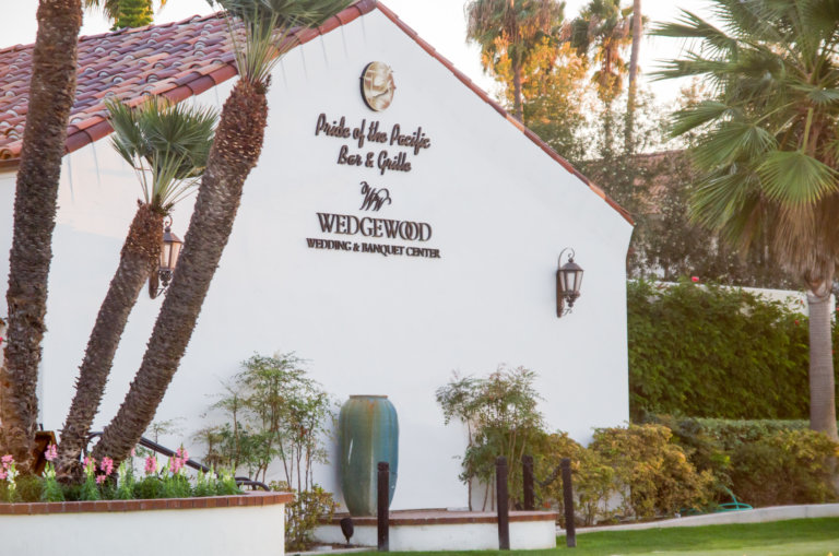 Business Sign Types: Each Type and How to Use Them - Starfish Signs ...